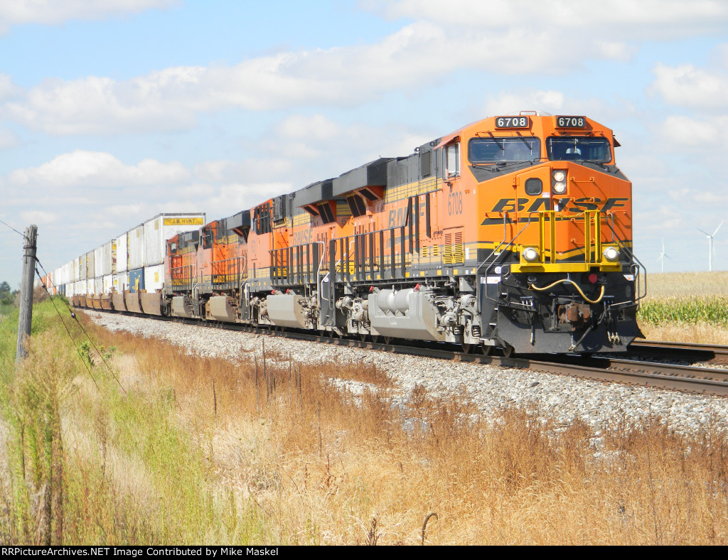 BNSF 6708